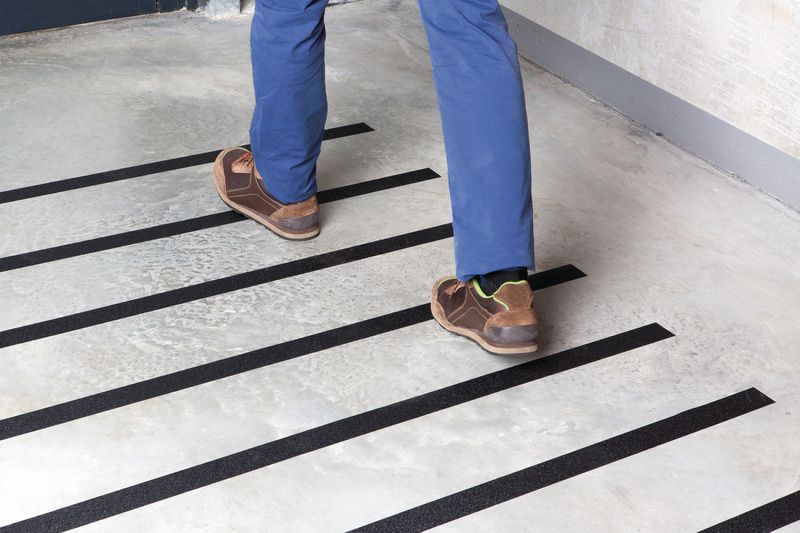 Antirutsch-Beläge, Easy Clean, auf Rolle, R10 nach DIN 51130/ASR A1.5/1 ...