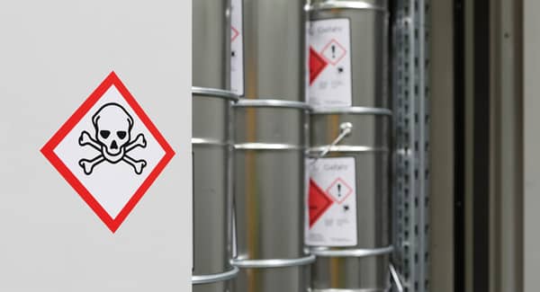 Sichere Handhabung von Chemikalien mit Produkten zur Arbeitssicherheit ...